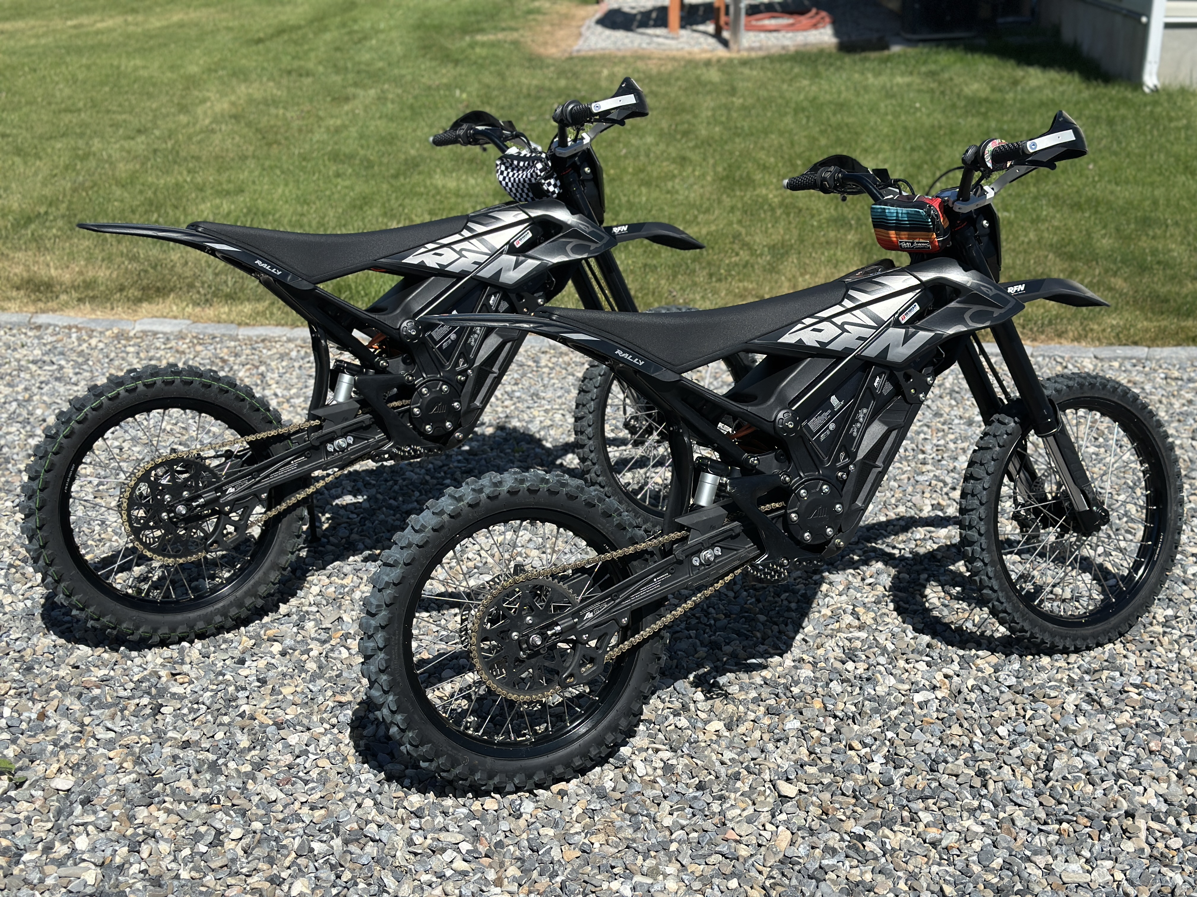 Rent Apollo RFN Rally PRO E-Moto Electric Dirtbike Surron, Talaria ...