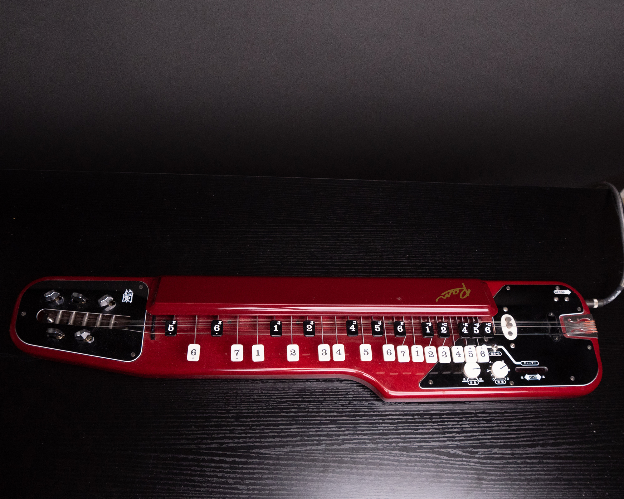 Rent Japanese Taishogoto (Nagoya Harp) in Los Angeles, CA